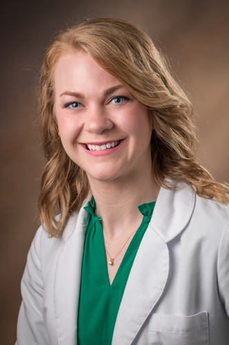 Lindsey Hollywood APRN,FNP-BC