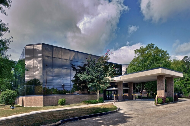 Wound Care Center | North Oaks Health