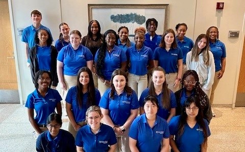 Junior Volunteer Program Encourages Community Involvement